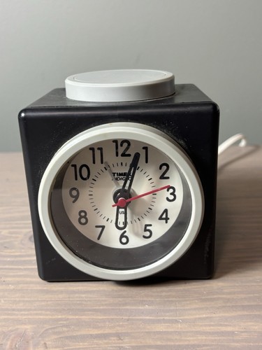 Vintage Timex Cube Analog Alarm Clock Indiglo Display w/black Body ...