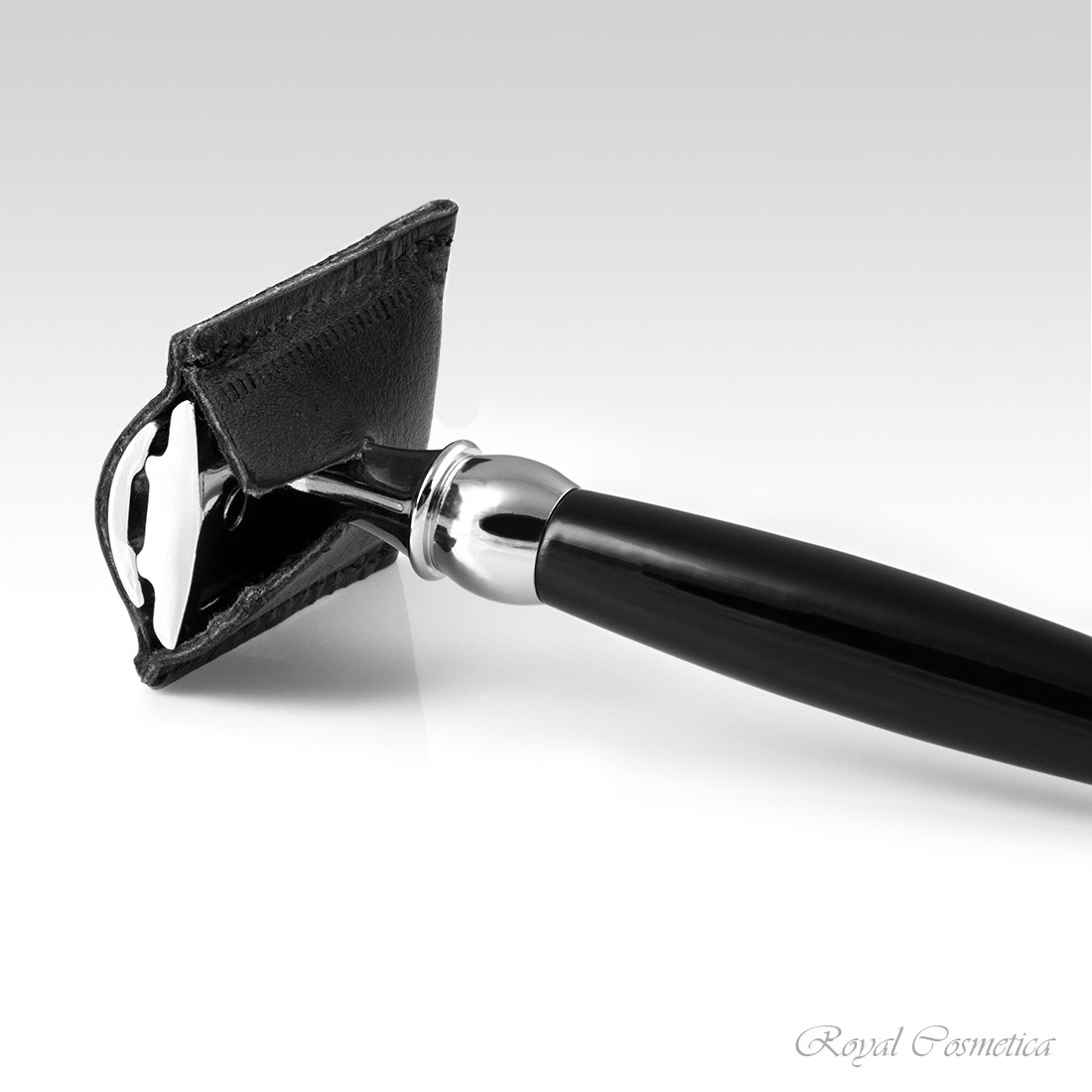 CRUX Shaving Gift Set for Men Wooden Brush Double Edge Safety Razor w ...