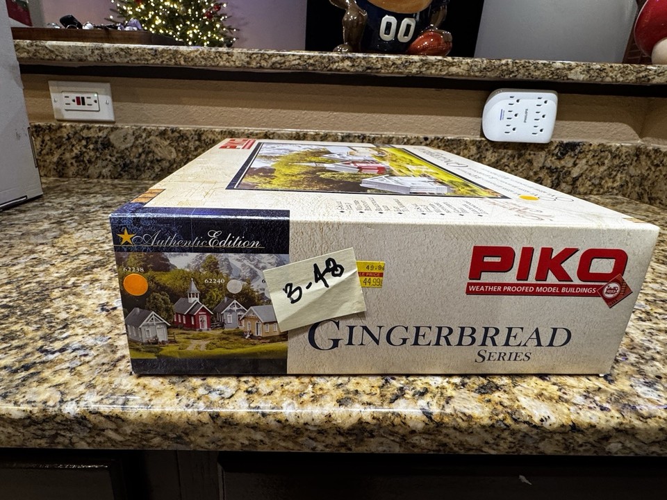 Piko 62238 G Scale Kings Gingerbread House Kit Open Box | eBay