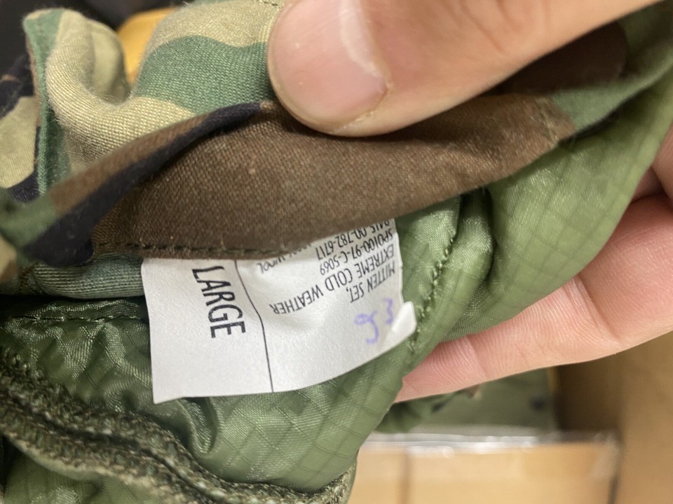 New USGI Army Arctic Extreme Cold Weather Mittens, Large Free Shipping ...