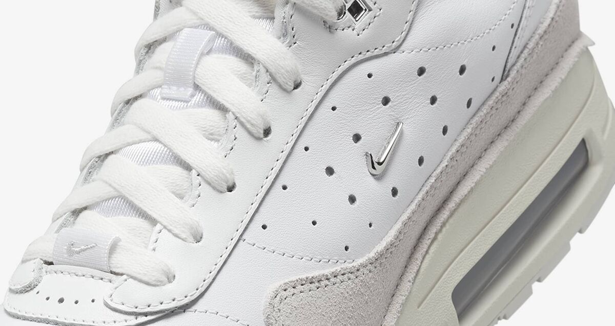 HM6690-100 Jacquemus Nike Air Max 1 SP Sail and Summit White HM6690-100 Jacquemus Nike Air Max 1 SP Sail and Summit White