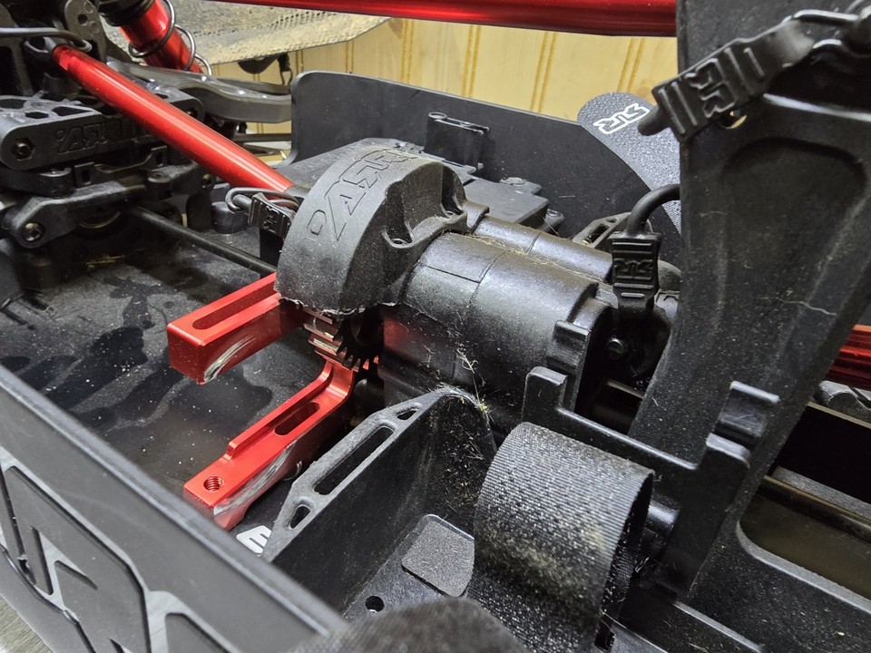 Arrma Kraton 8S EXB 1/5 4x4 Monster Truck Roller Slider Chassis w/ Body ...