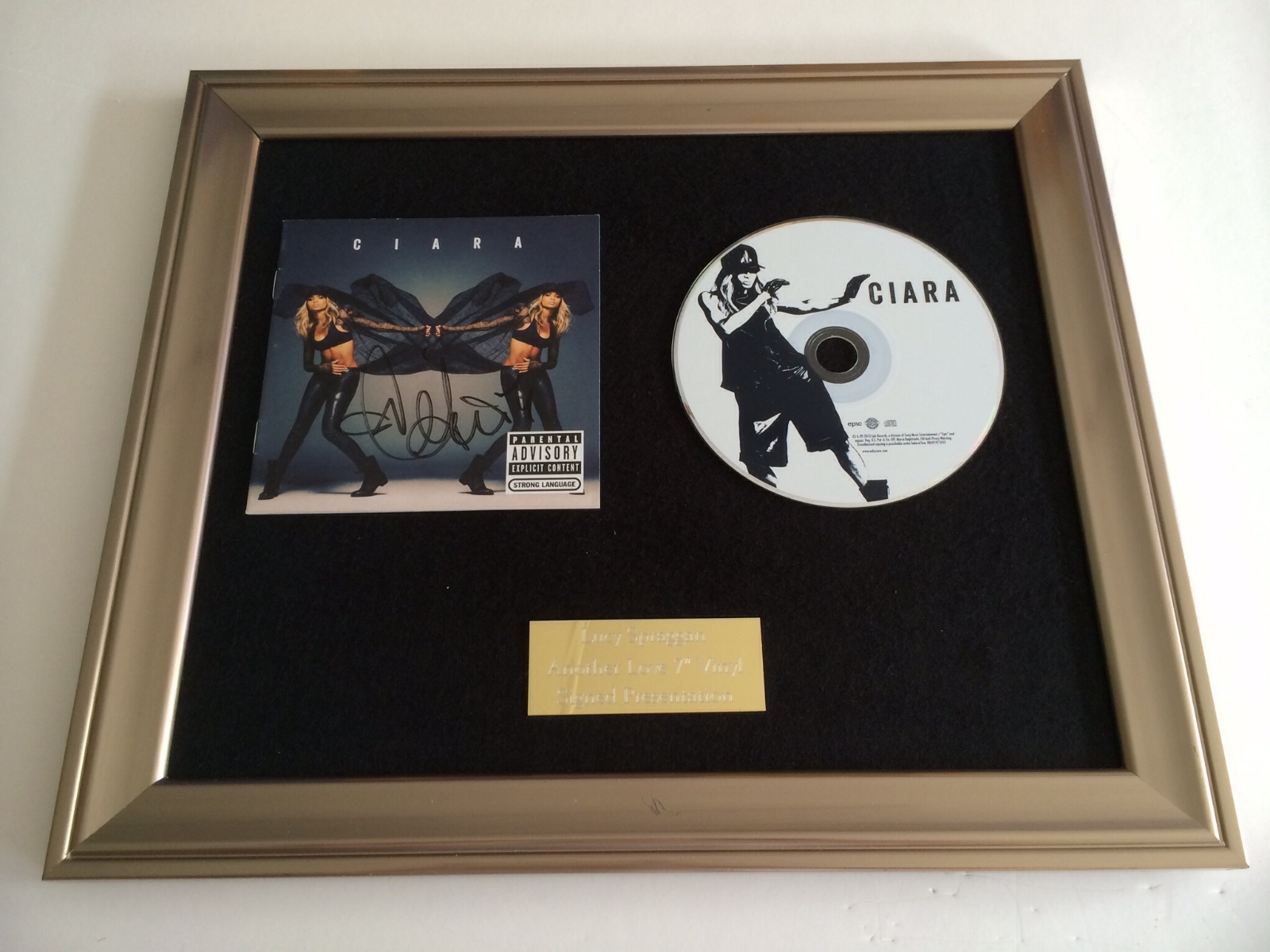 PERSONALLY SIGNED/AUTOGRAPHED CIARA - CIARA FRAMED CD PRESENTATION ...