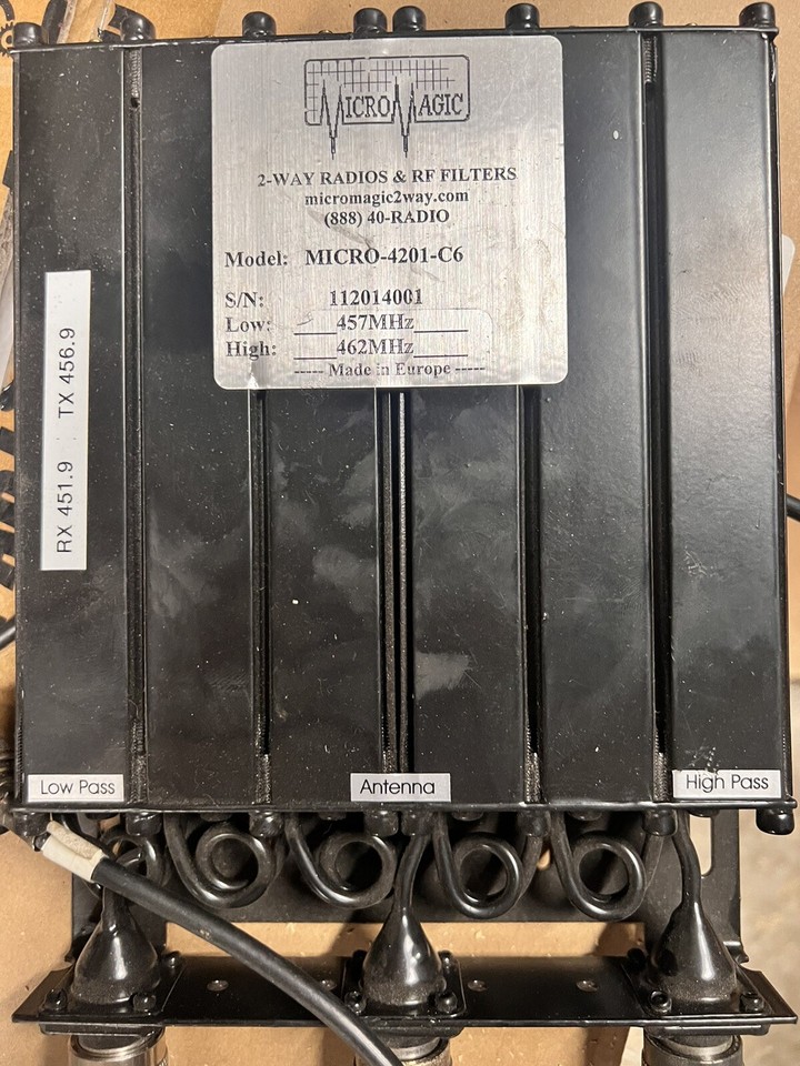Motorola XPR8400 UHF 450-512 MHz 1-48 Watts REPEATER M27TRR9JA7BN AND ...
