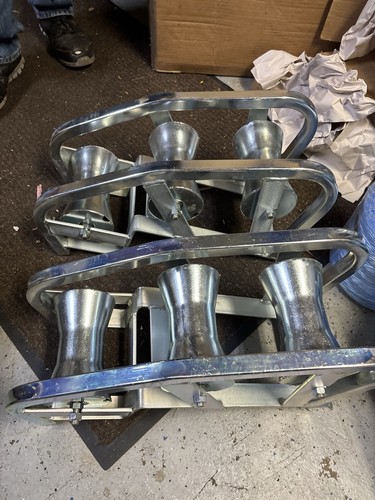 Slingco Edge Mount Manhole Lead-in Cable Laying Roller | eBay