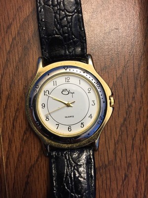 COLLECTIBLE Vintage Dress SHYE Gold color QUARTZ WATCH Leather Band | eBay