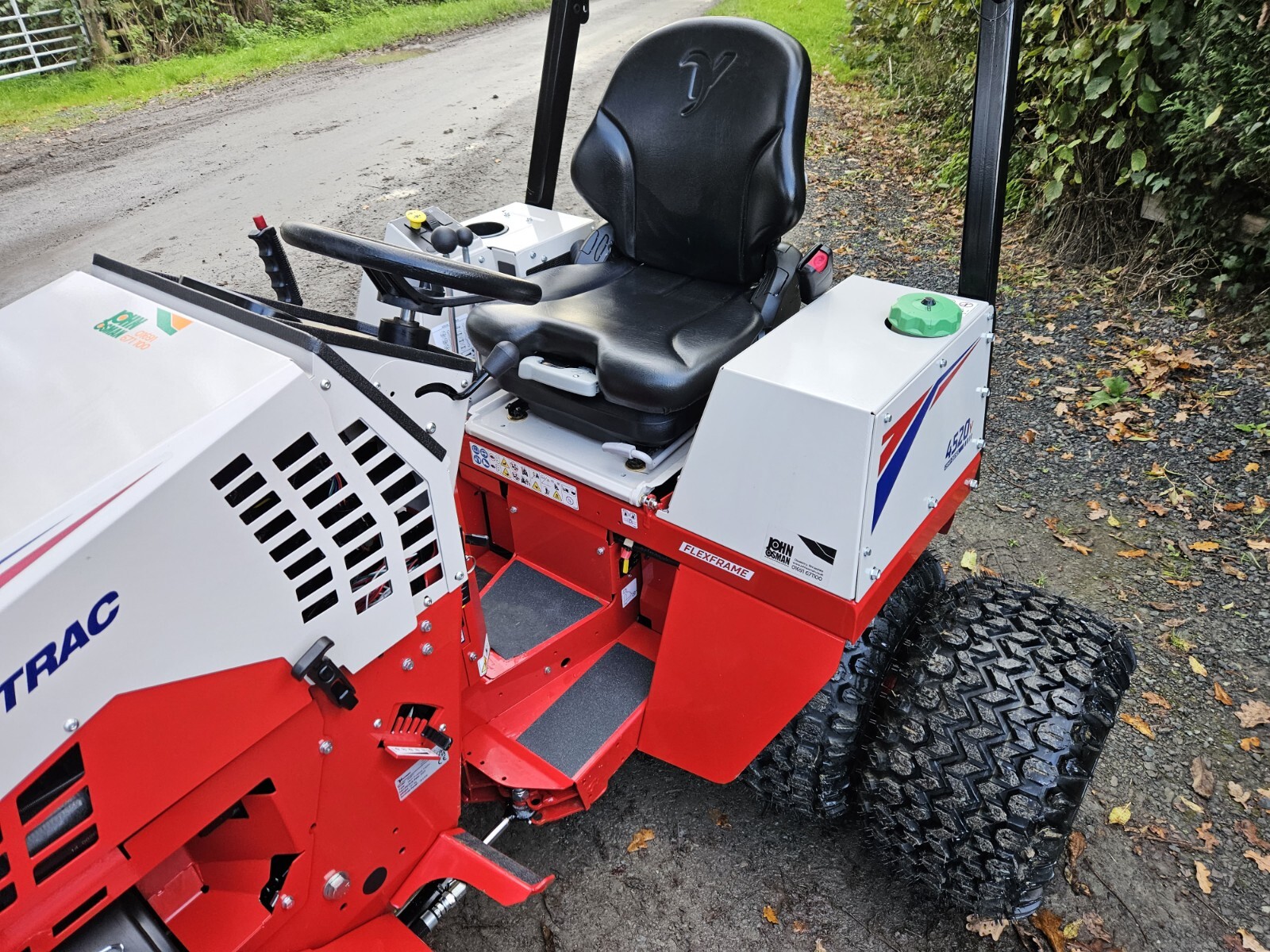 VENTRAC 4520Y KUBOTA ARTICULATING DIESEL SLOPE TRACTOR 8 WHEEL CONTOUR ...