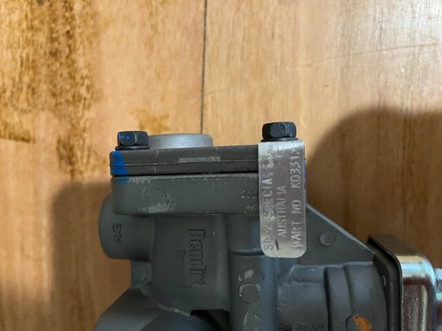 Bendix Brake KD 909981 SR-2 Special K033123 Mack R model | eBay