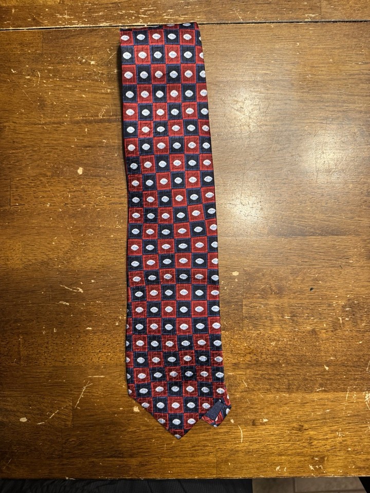 New Red Viagra Tie 5 Pens Viagra, Cialis And Levitra With Pfizer Golf ...