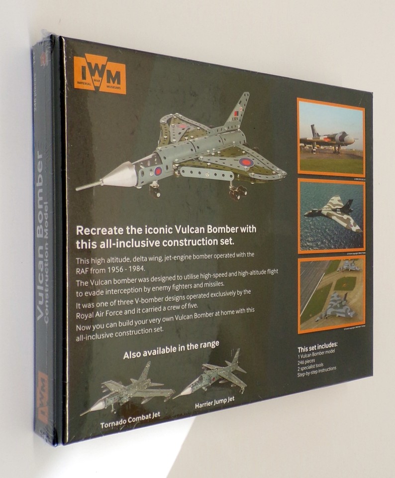 Smart Fox IWM 246 Piece Construction Model 87143 - Vulcan Bomber | eBay