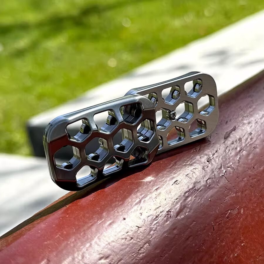 New design Hex skeleton Titanium alloy unlimited haptic fidget slider ...