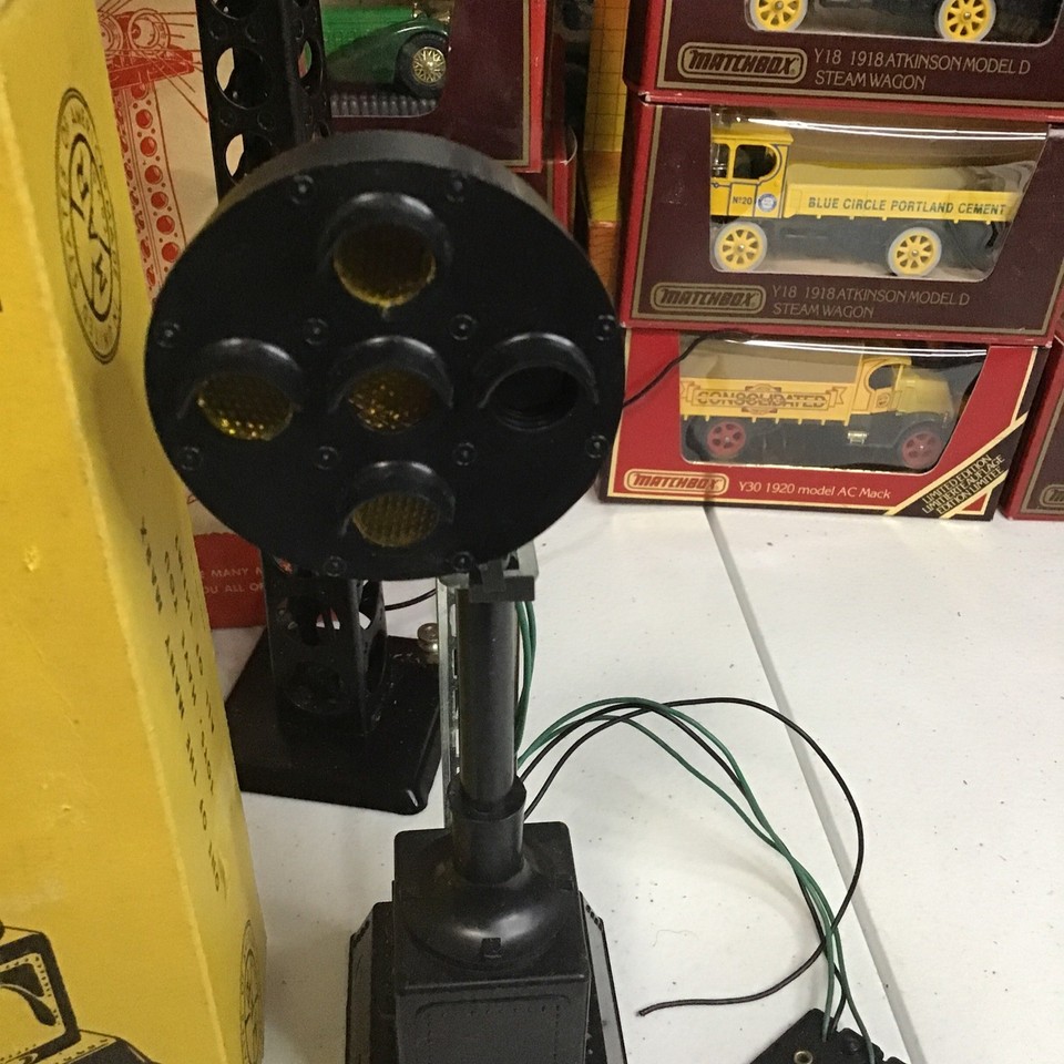 VINTAGE 60s MARX #1404 RAILROAD AUTOMATIC BLOCK SIGNAL PARTS RESTORE O ...