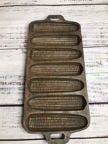 Vintage Unmarked 7 Slot Cast Iron Corn Bread Pan Mold Baking Kitchen | eBay