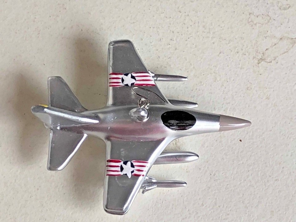 NEW VINTAGE~hand made GLASS FIGHTER JET ORNAMENTS~ NWT Midwest | eBay