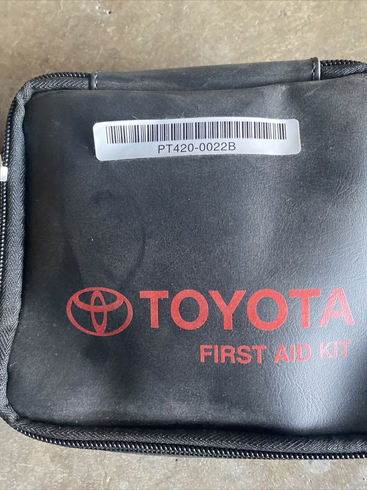 Toyota+4runner+Emergency+First+Aid+Kit+-+OEM for sale online | eBay