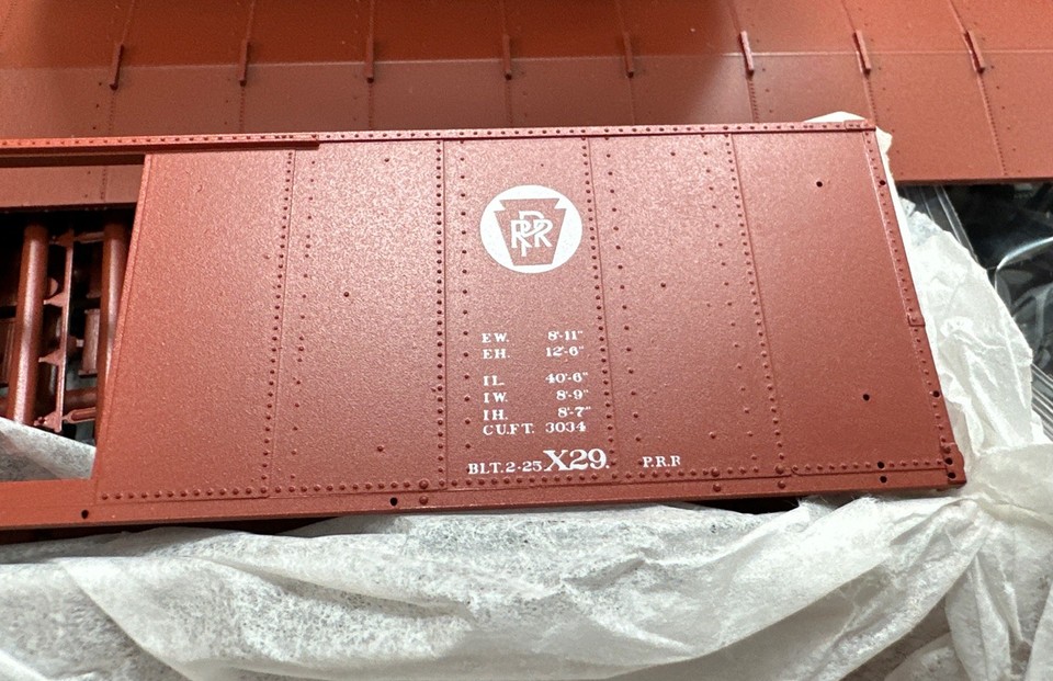 Red Caboose HO Kit RC-7010-26 X29 Boxcar Pennsylvania Circle Herald ...