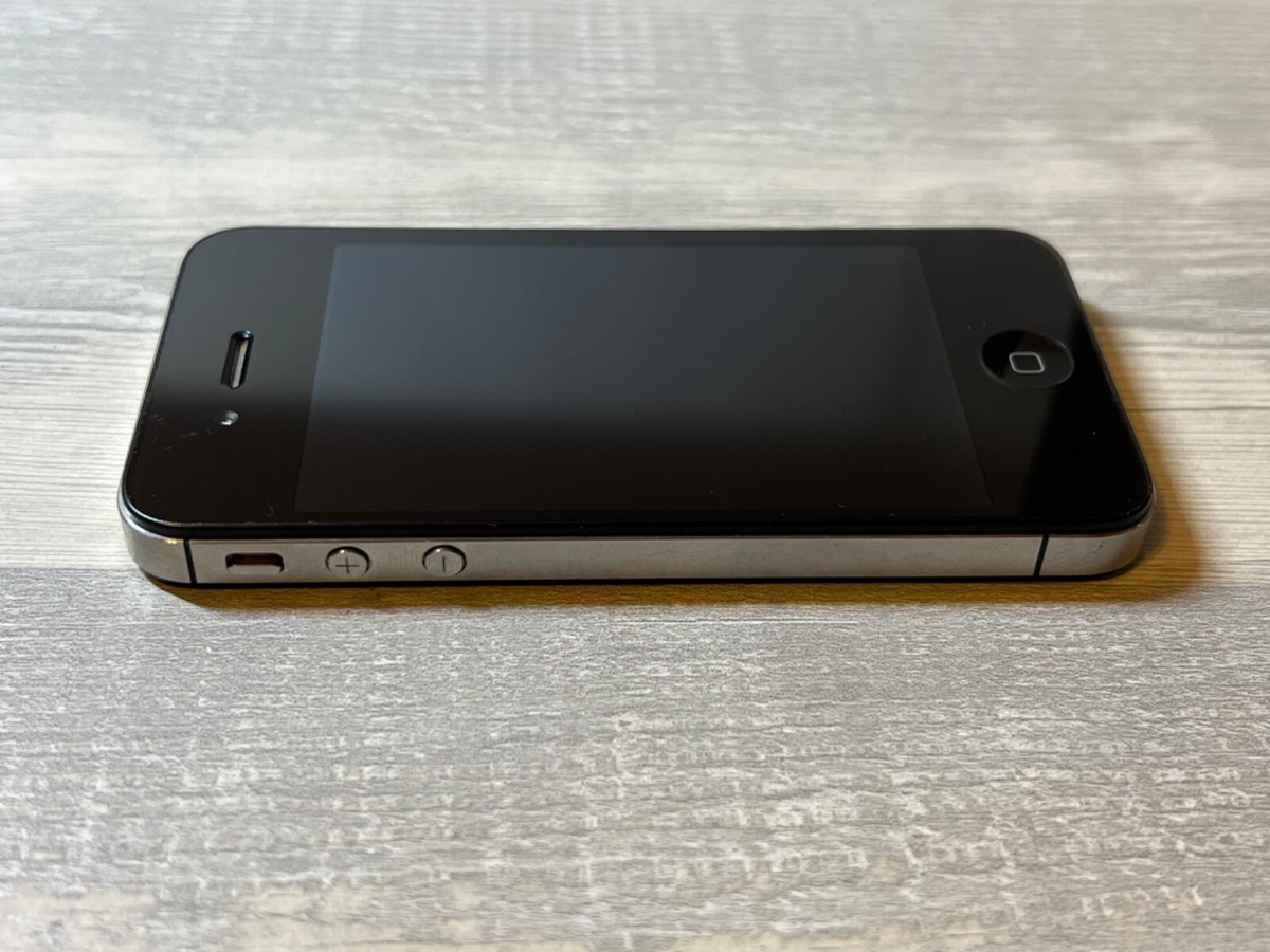 Iphone 4s Back View