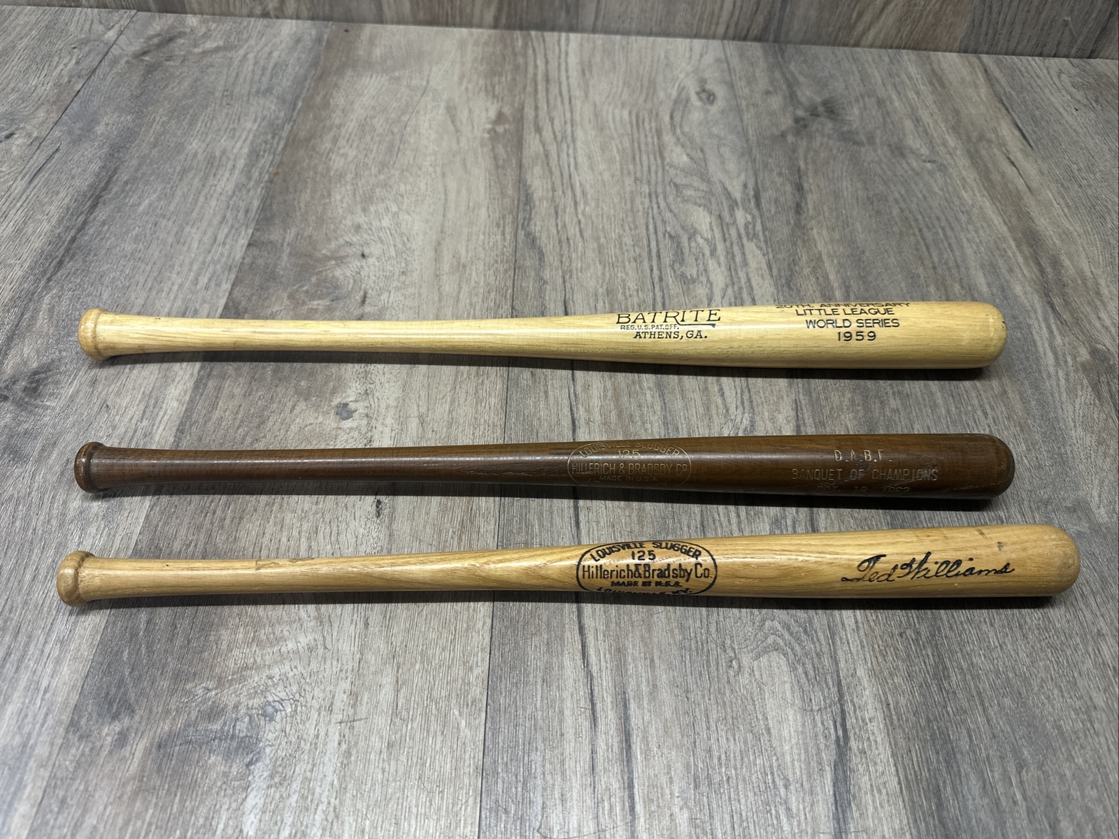 3 VTG Mini Souvenir Baseball Bats - Hanna Batrite - Louisville Slugger ...