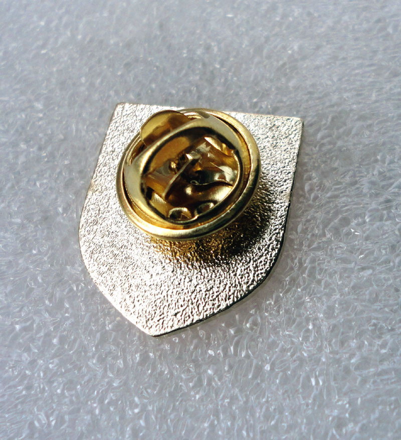 Knights Templar Red Maltese Cross Pin Badge Standard Shield Malta Gold ...