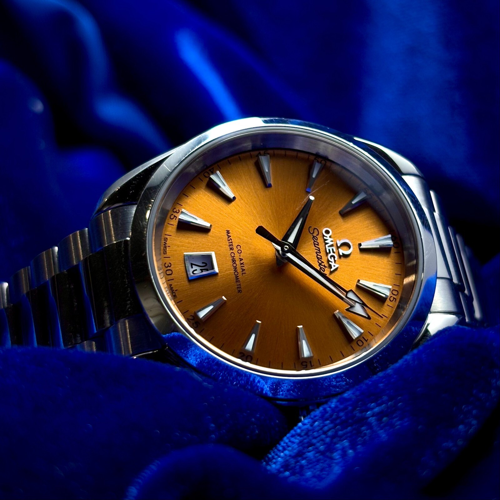 Omega Seamaster Aqua Terra Shades Saffron 38mm – Full… - Gem