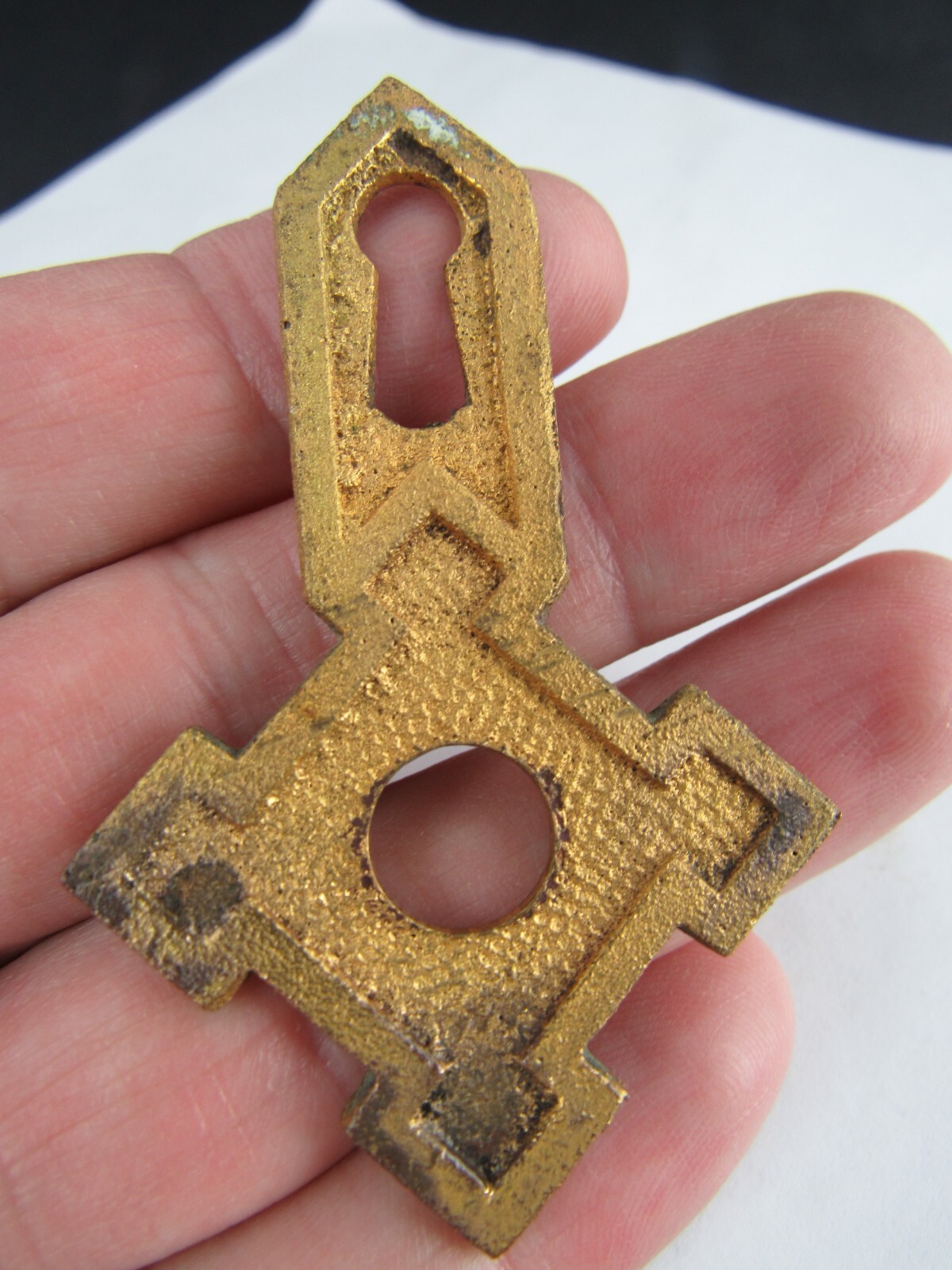 Vintage Keyhole Skeleton Key Escutcheon Lock Plate Ornate Estate Find ...
