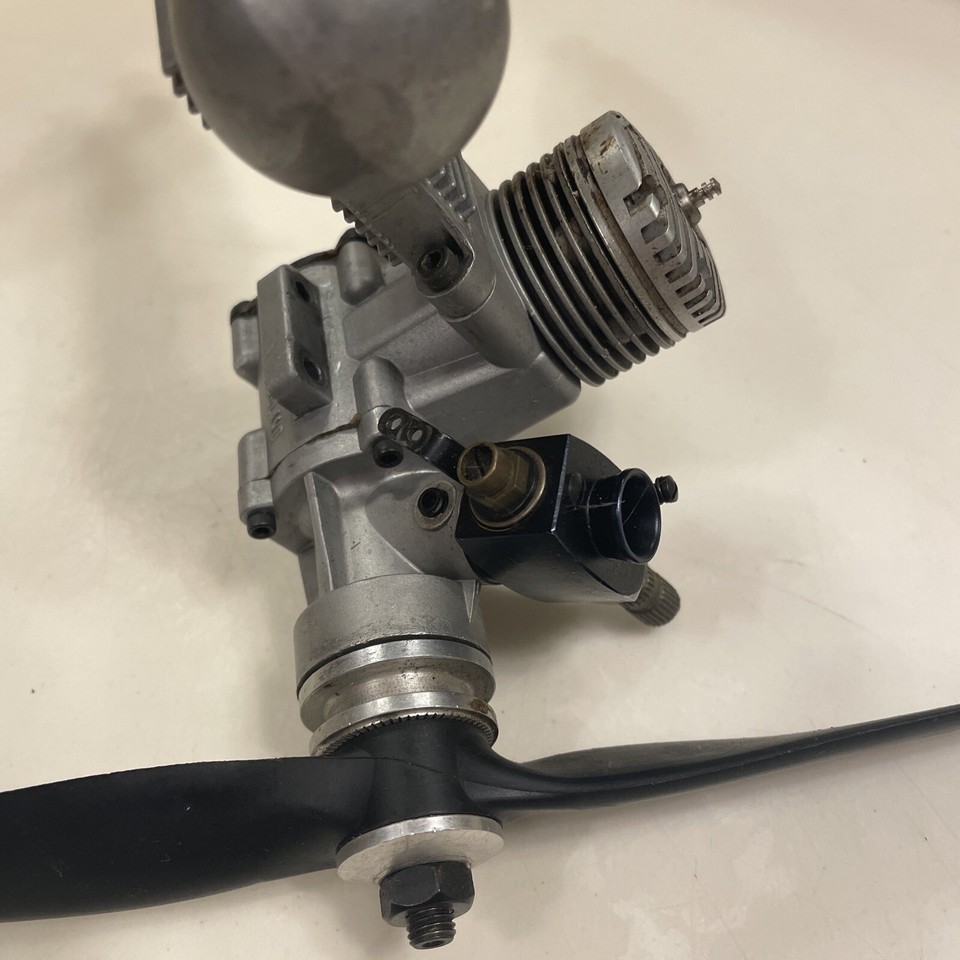 Irvine 40 RC Model Gas Airplane Engine with Muffler | eBay