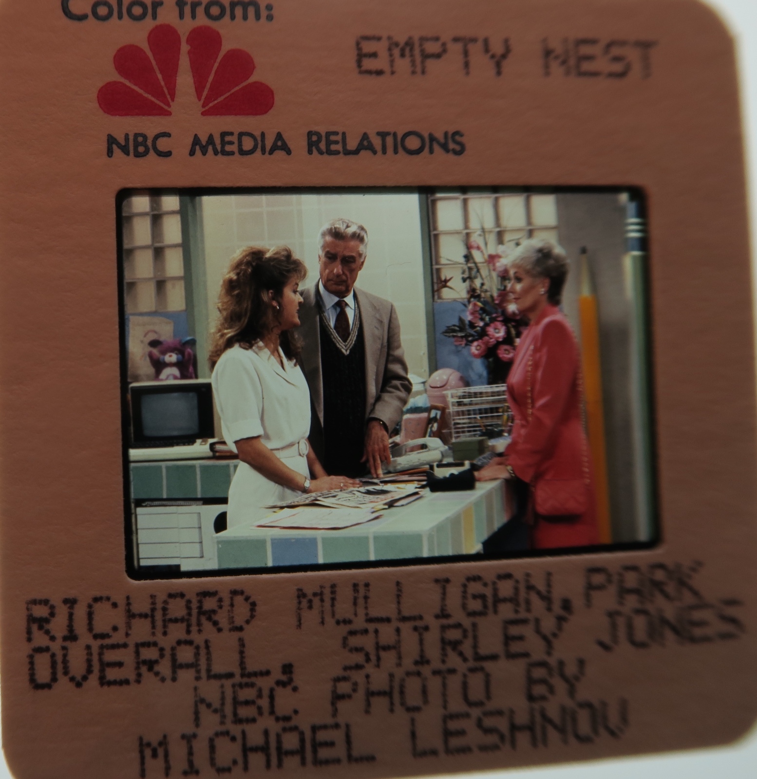 EMPTY NEST CAST Richard Mulligan Dinah Manoff David Leisure SLIDE 4 | eBay