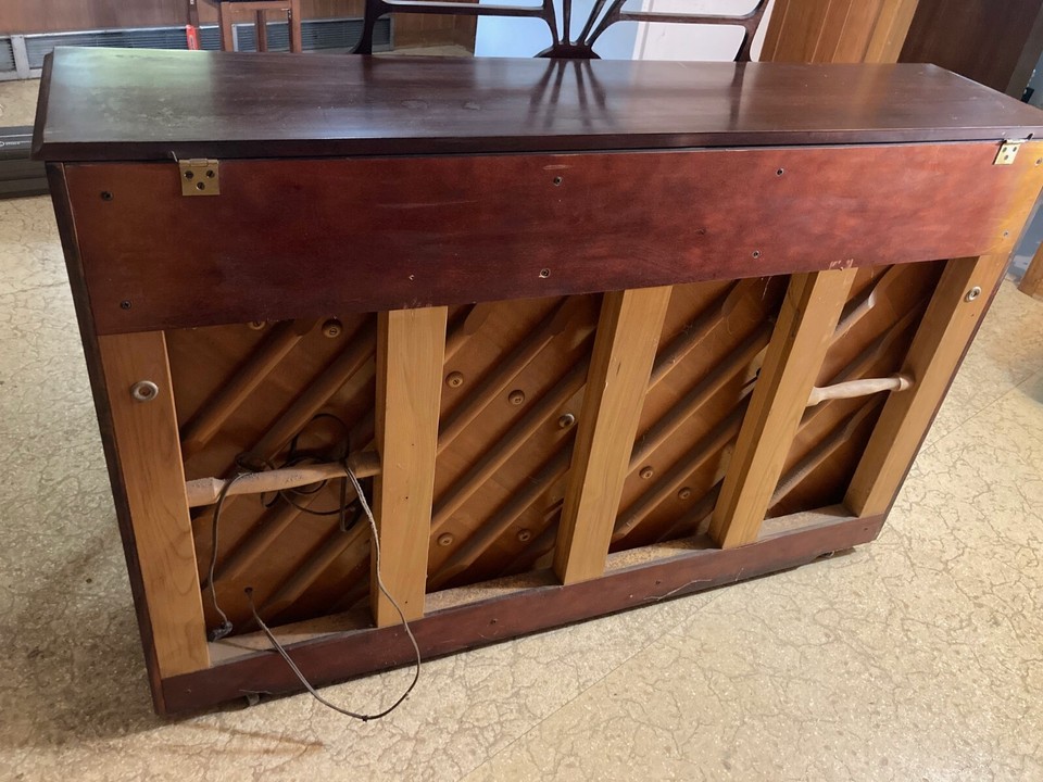 Lester Upright Piano 1954 Betsy Ross Spinet with Piano Bench | eBay