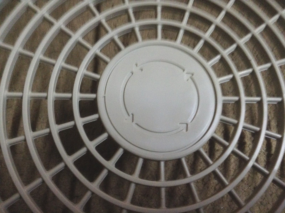 MITSUBISHI R01-650-675 OUTDOOR AIR CONDITIONER FAN GUARD COVER GRILLE ...