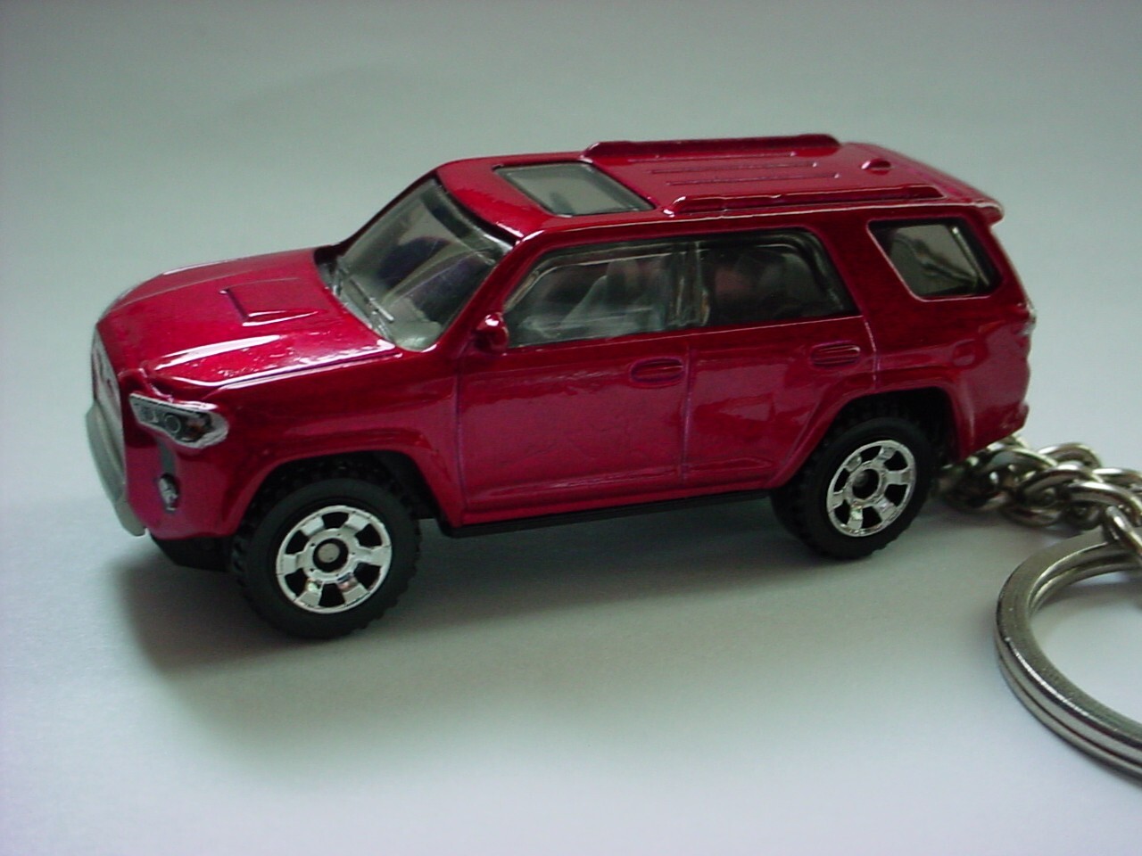 HOT 3D RED TOYOTA 4RUNNER CUSTOM KEYCHAIN keyring key BLING 4x4 truck ...