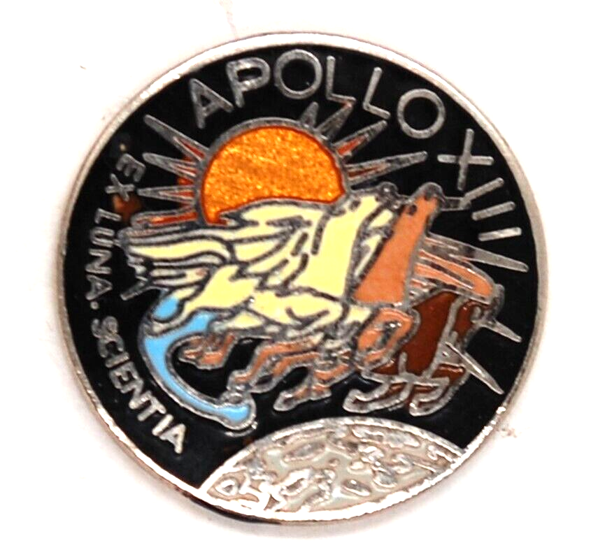 Apollo 13 1970 Pin NASA Astronaut Space Badge Collection Lovell Swigert ...