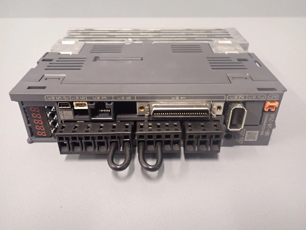 Mitsubishi Servo Motor Amplifier 100W MELSERVO J4 Series, 55% OFF