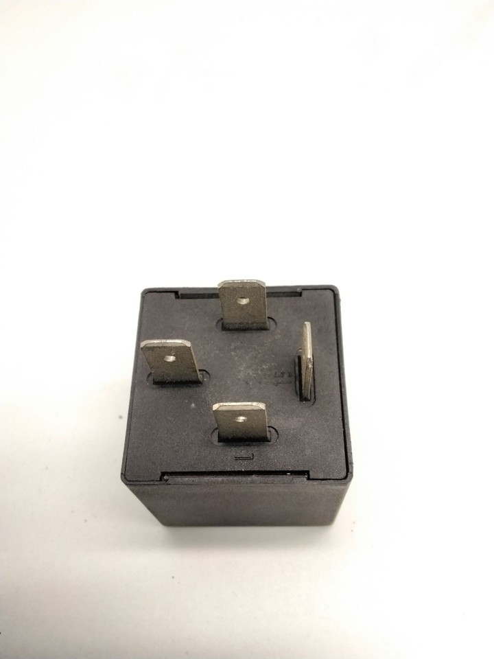 191955529 RELAY FOR AUDI A4 B5 8D2 1.9 TDI 2676510 2676510 | eBay