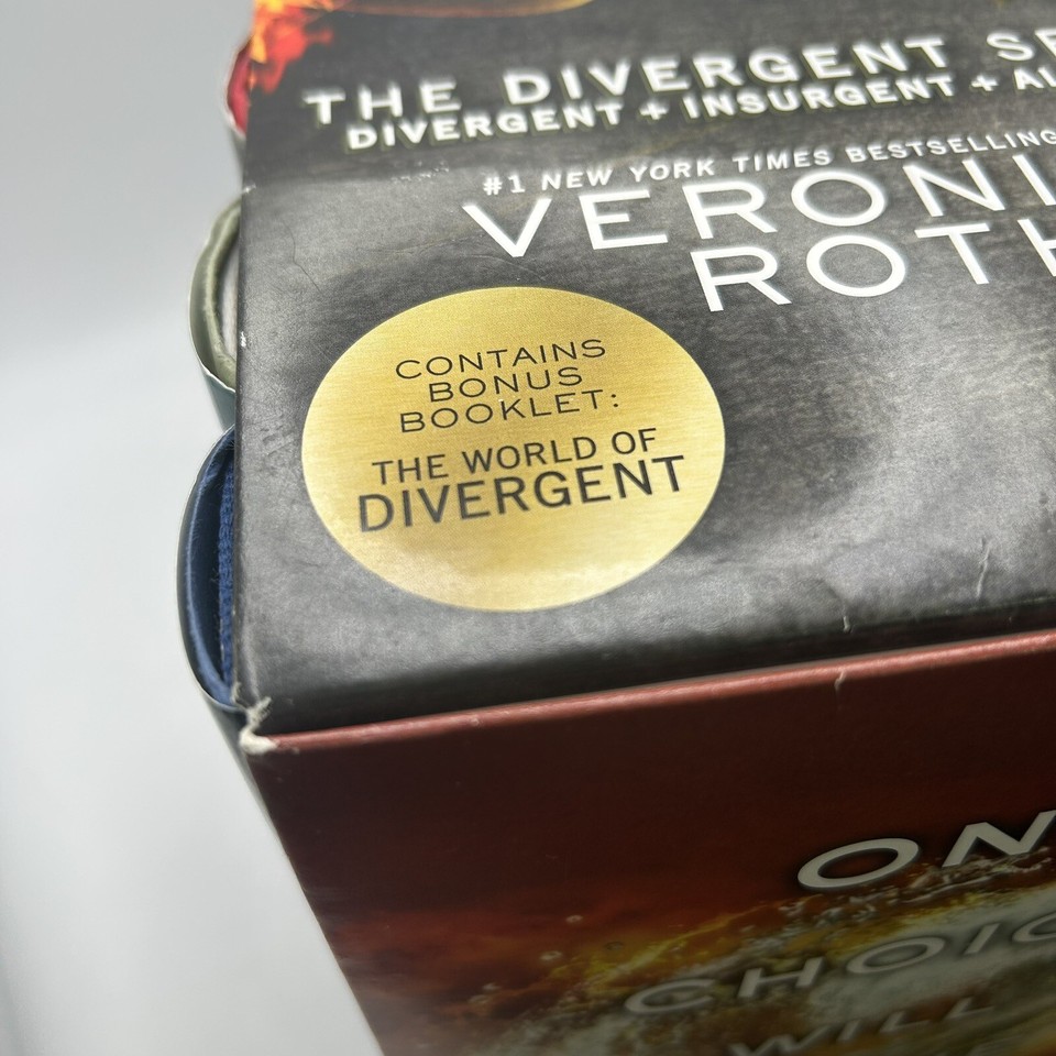 Divergent Ser.: Divergent Series 3-Book Box Set : Divergent, Insurgent ...