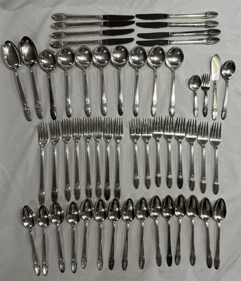 1847 Rogers Bros First Love Silver Plated Silverware 53 Pieces Service ...