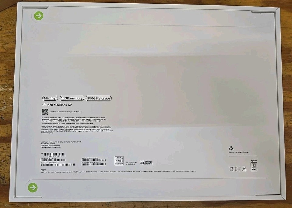 NEW - Apple Macbook Air 13" M4 A3240 16GB 256GB SSD Starlight MW0Y3LL/A ...