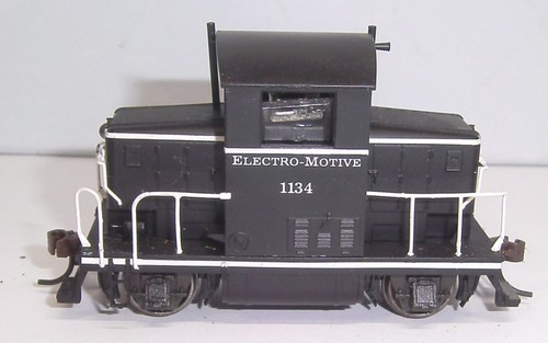 Ho Scale Athearn EMD Model 40 Locomotive, EMDX #1134 | eBay
