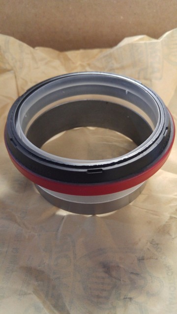Genuine Cummins Isc/isl 3925343 Front Crankshaft Seal Kit 3pk for sale ...