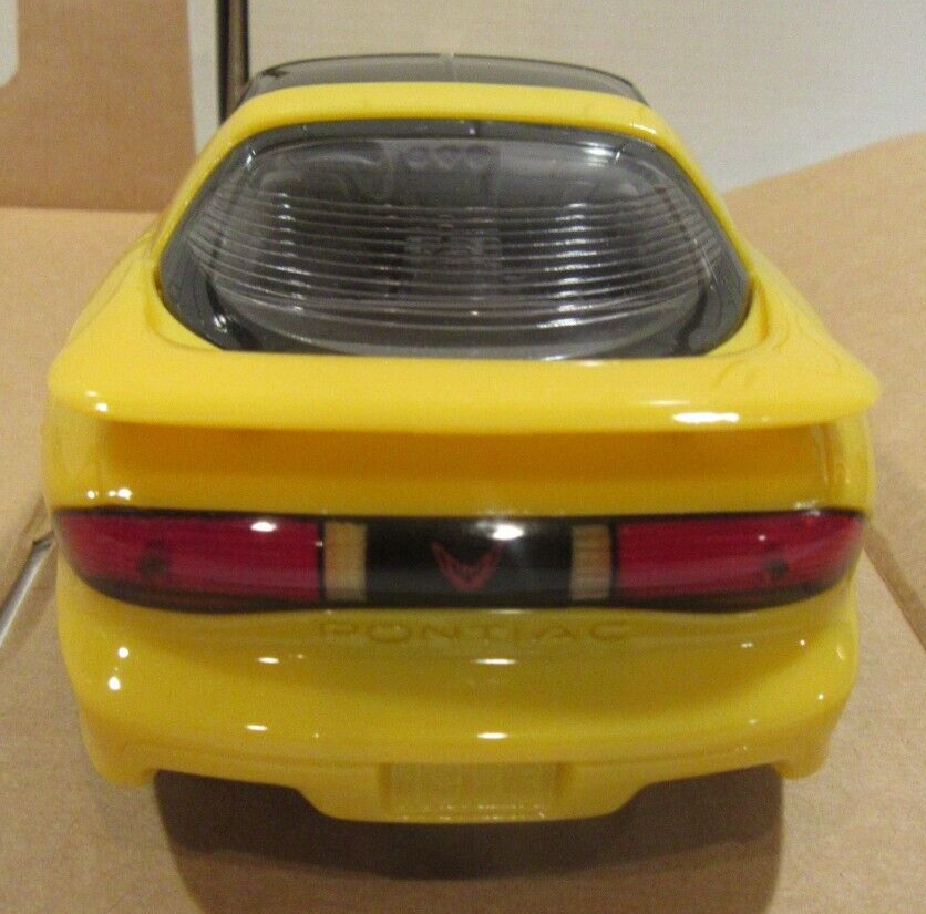 AMT/ERTL NIB PROMO CAR 1993 PONTIAC FIREBIRD SUNFIRE YELLOW #6820 | eBay