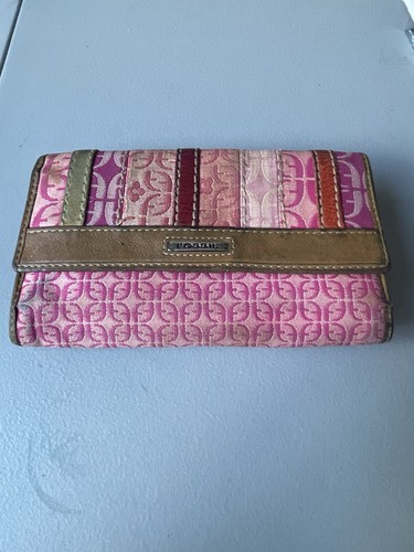 Fossil Monogram Logo Canvas Tri-Fold Wallet Pink/Brown with Leather ...