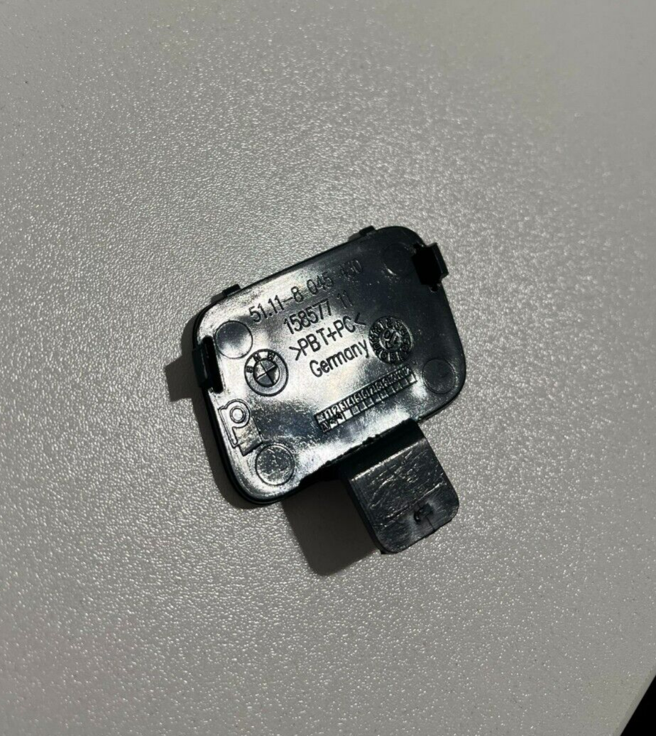 BMW 1 E82 Front M Bumper Tow Hook Eye Cover 51117892595 Genuine 2009 ...