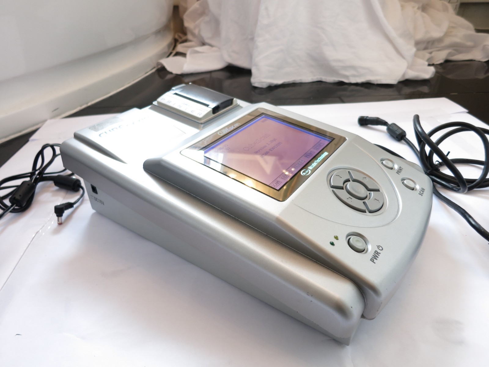 CUBESCAN BIOCON 500 PORTABLE 3D ULTRASOUND BLADDER SCANNER UROLOGY ...