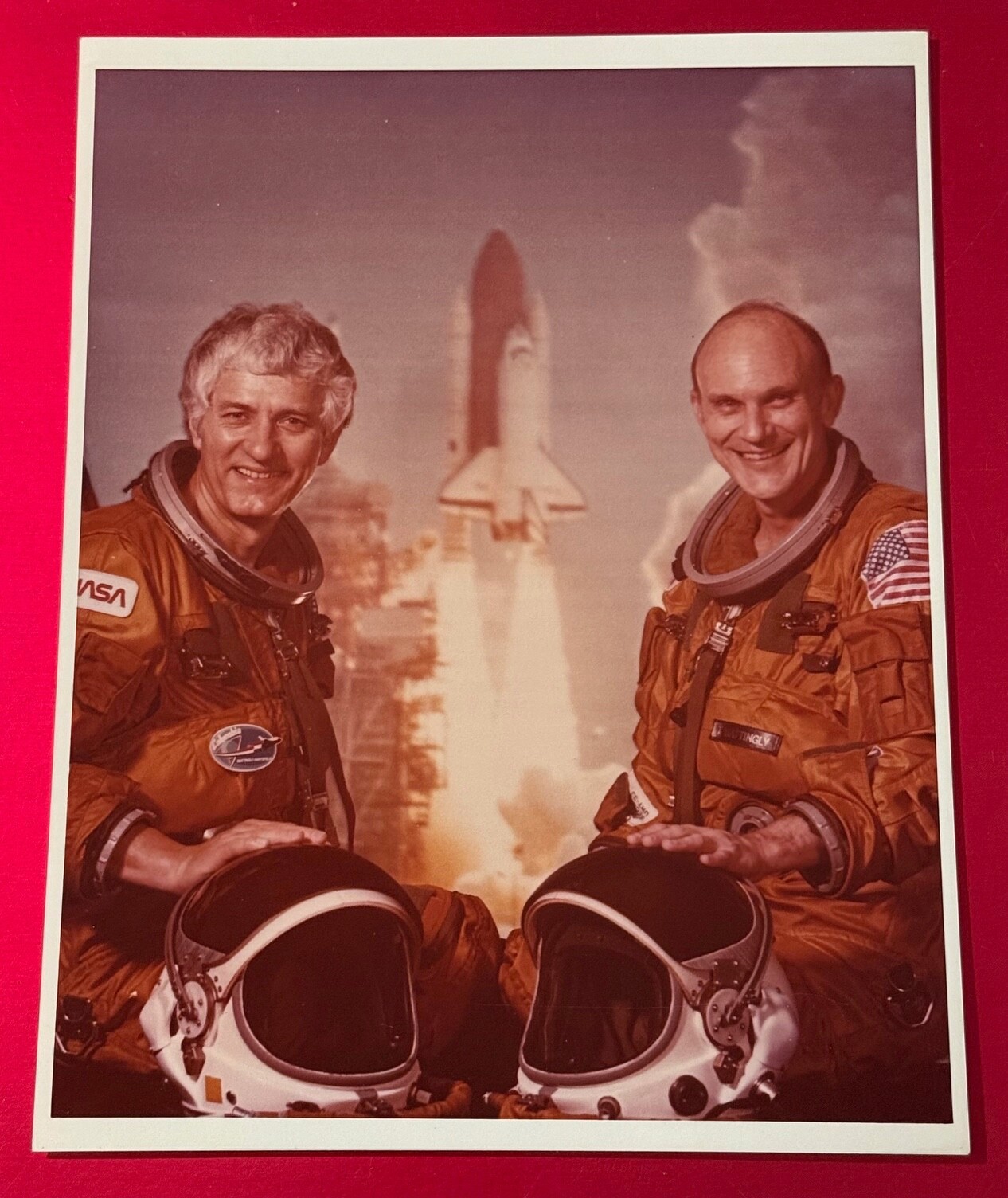 SPACE SHUTTLE 4 COLUMBIA CREW CANDID SPECIAL INTEREST COLOR PHOTO BLANK ...