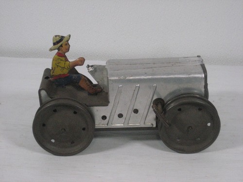 VINTAGE MARX TIN WIND UP TRACTOR WITH DRIVER WORKS "LOOK" | eBay