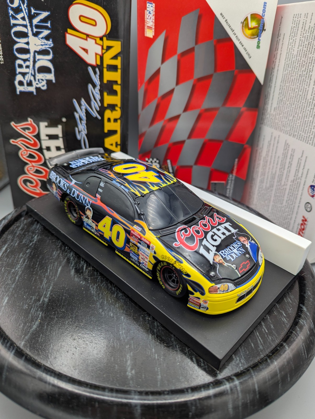 1999 Action Sterling Marlin #40 Brooks & Dunn Coors Light Monte Carlo 1 ...
