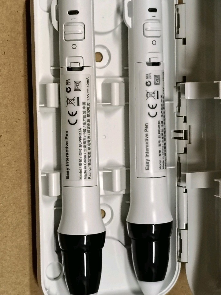 Epson ELPPN03A ELPPN03B Easy Interactive Pen Set w Mag Case Orange Blue ...