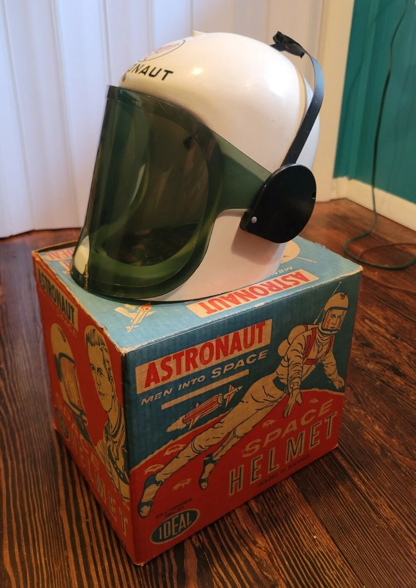 Retro Space Helmet