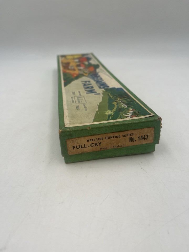 Britains Hunting Series No. 1447 Full Cry Scenery for trains | eBay