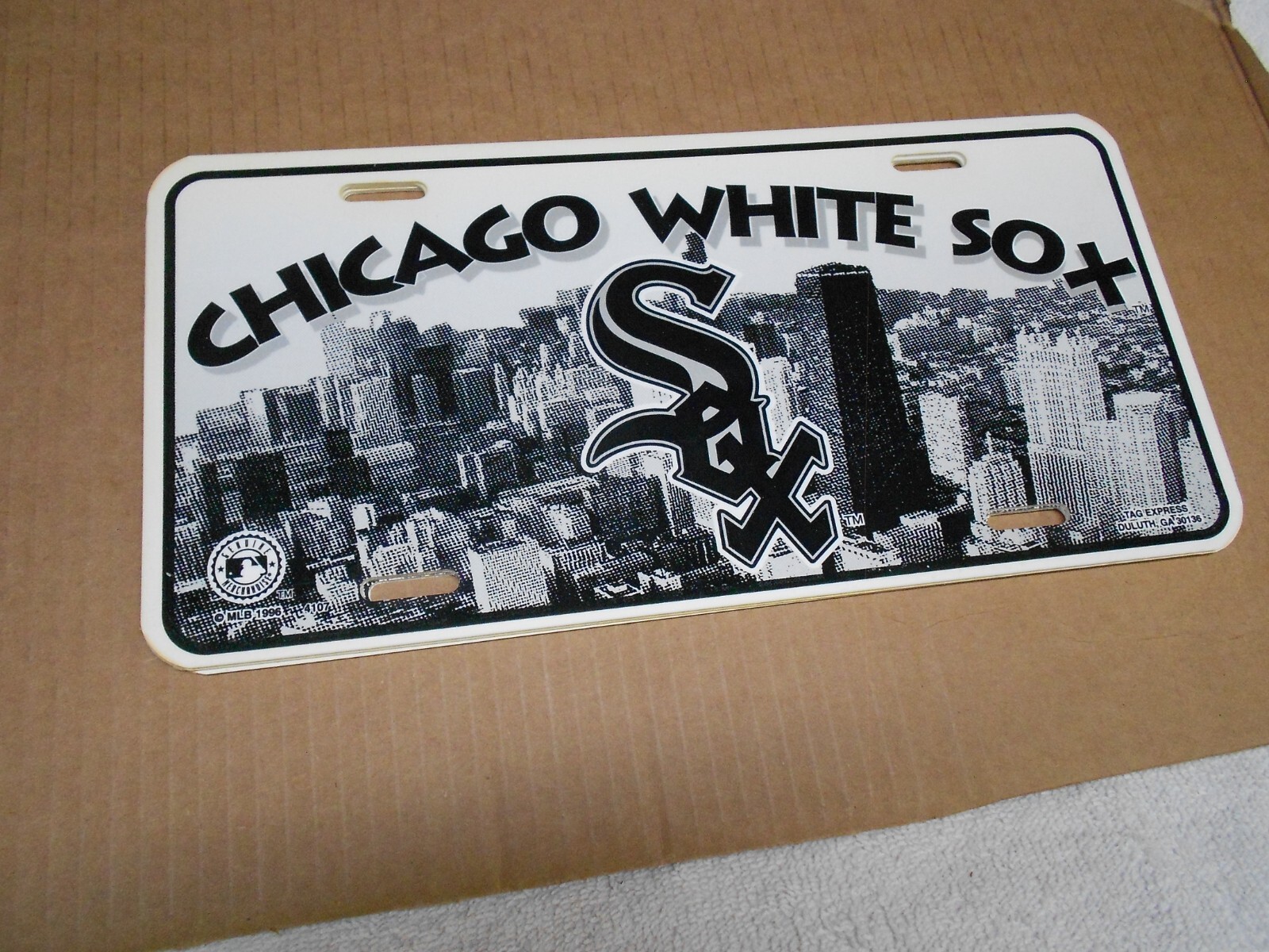 VINTAGE CHICAGO WHITE SOX FIBERGLASS LICENSE PLATE NEW | eBay