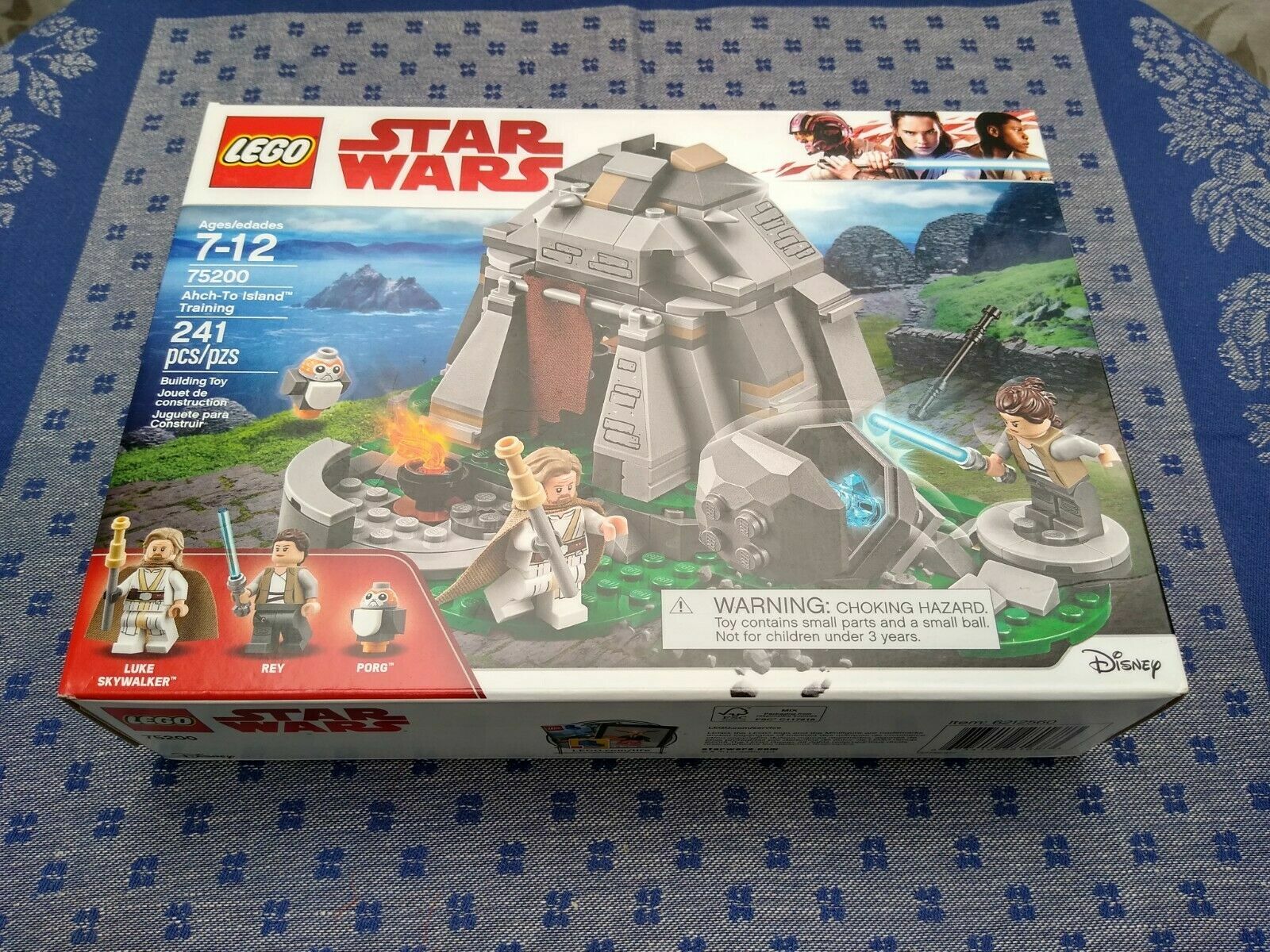 LEGO® Star Wars™ - Ahch-To Island™ Training (75200) NIB Mint Box ...